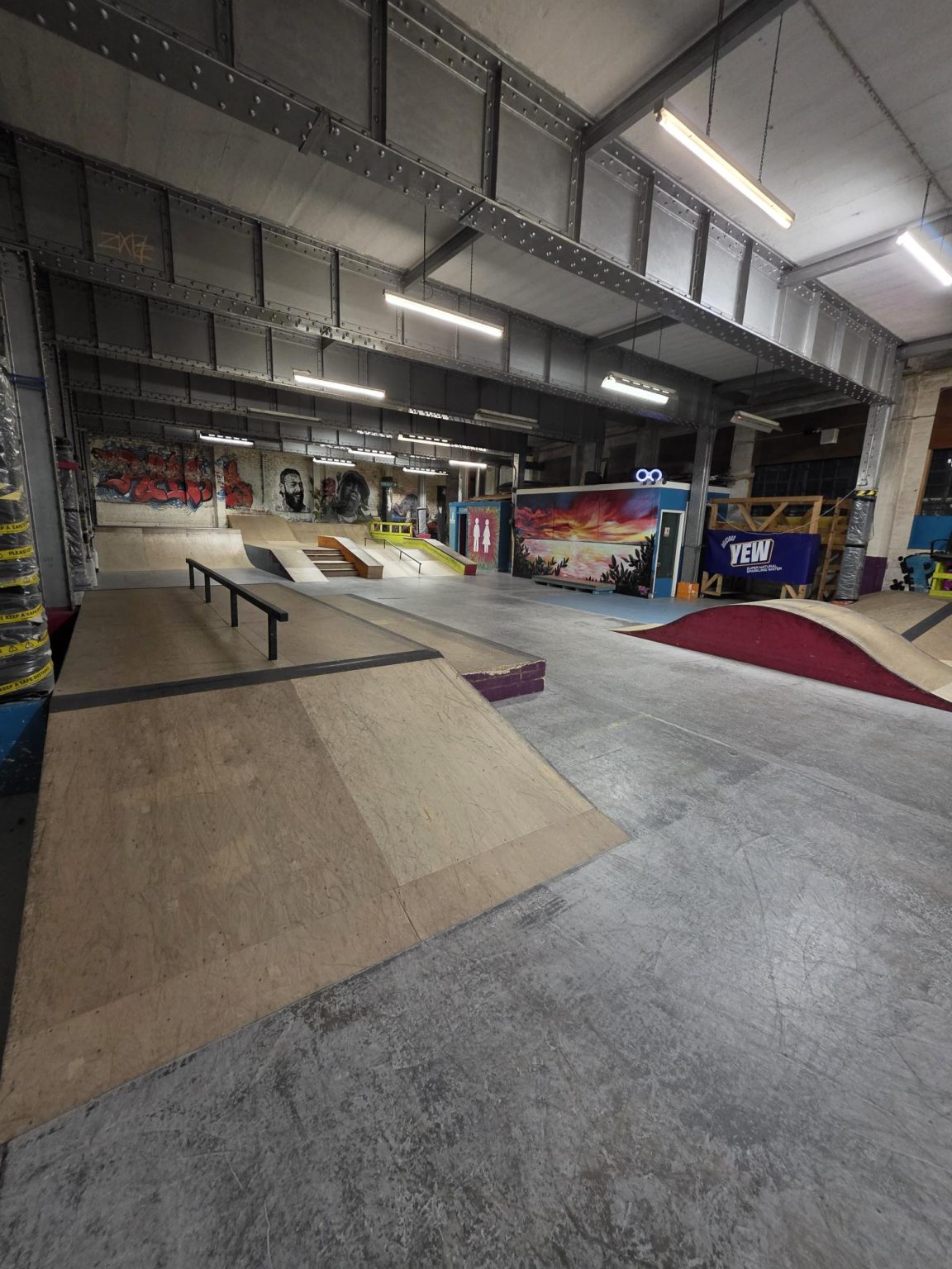 Unit 1 Youth & Skate Club – Dizzy Heights
